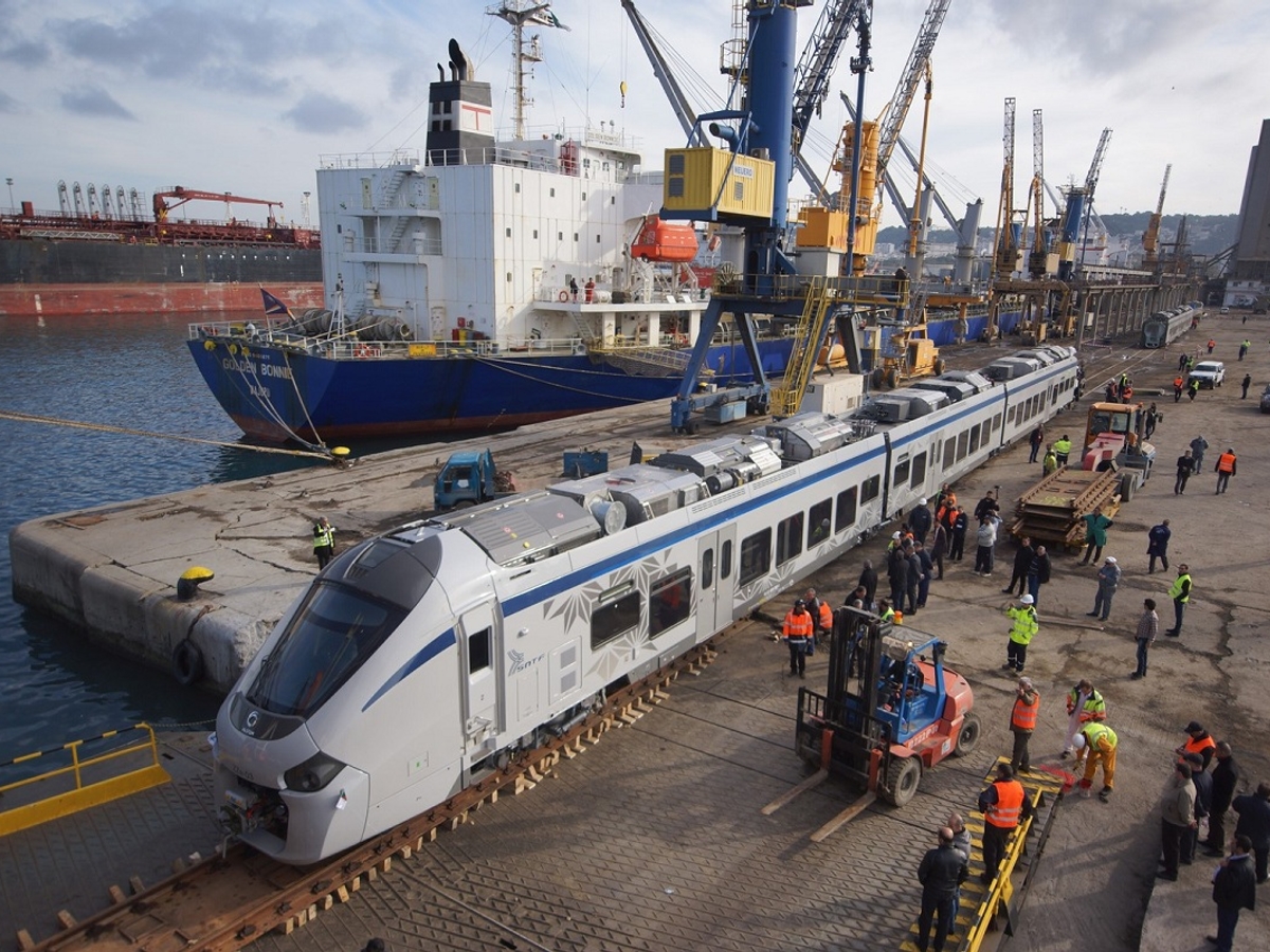 Arrivée du premier train Coradia en Algérie